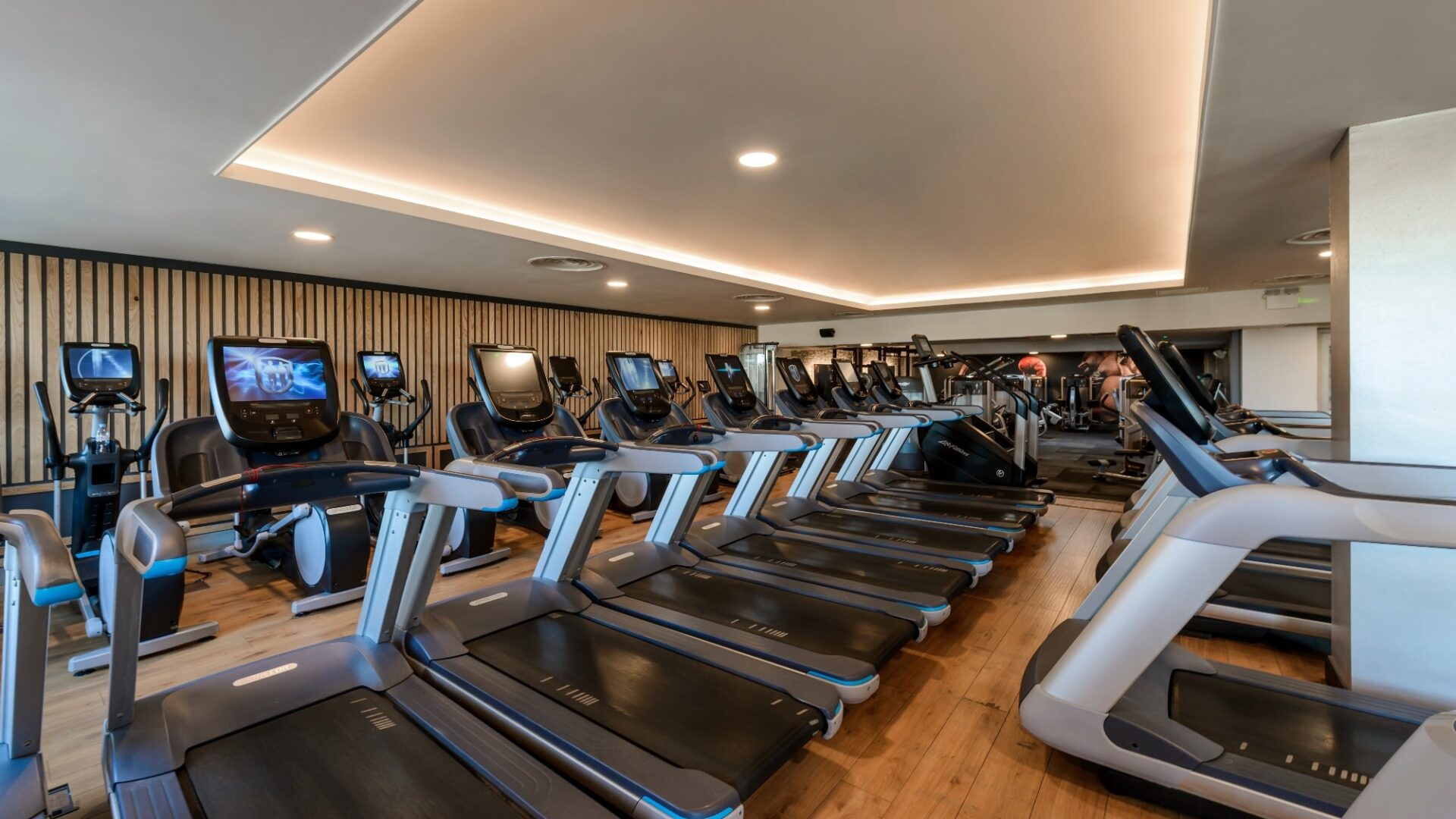 Leisure Centre | Swimming Pool Galway | Clybaun Hotel Gym